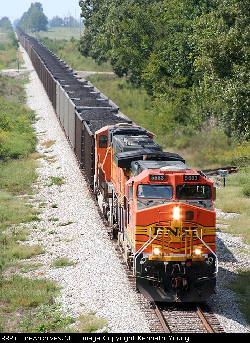 BNSF 5663